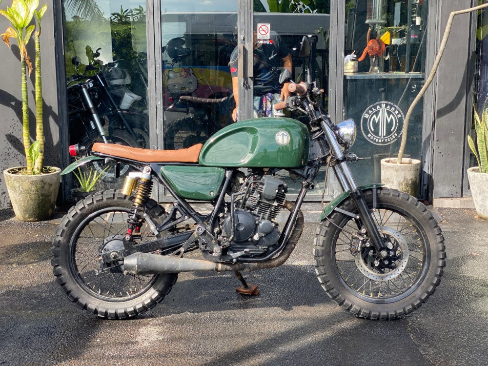 Yamaha Scorpio 225 – MalaMadre Motorcycles